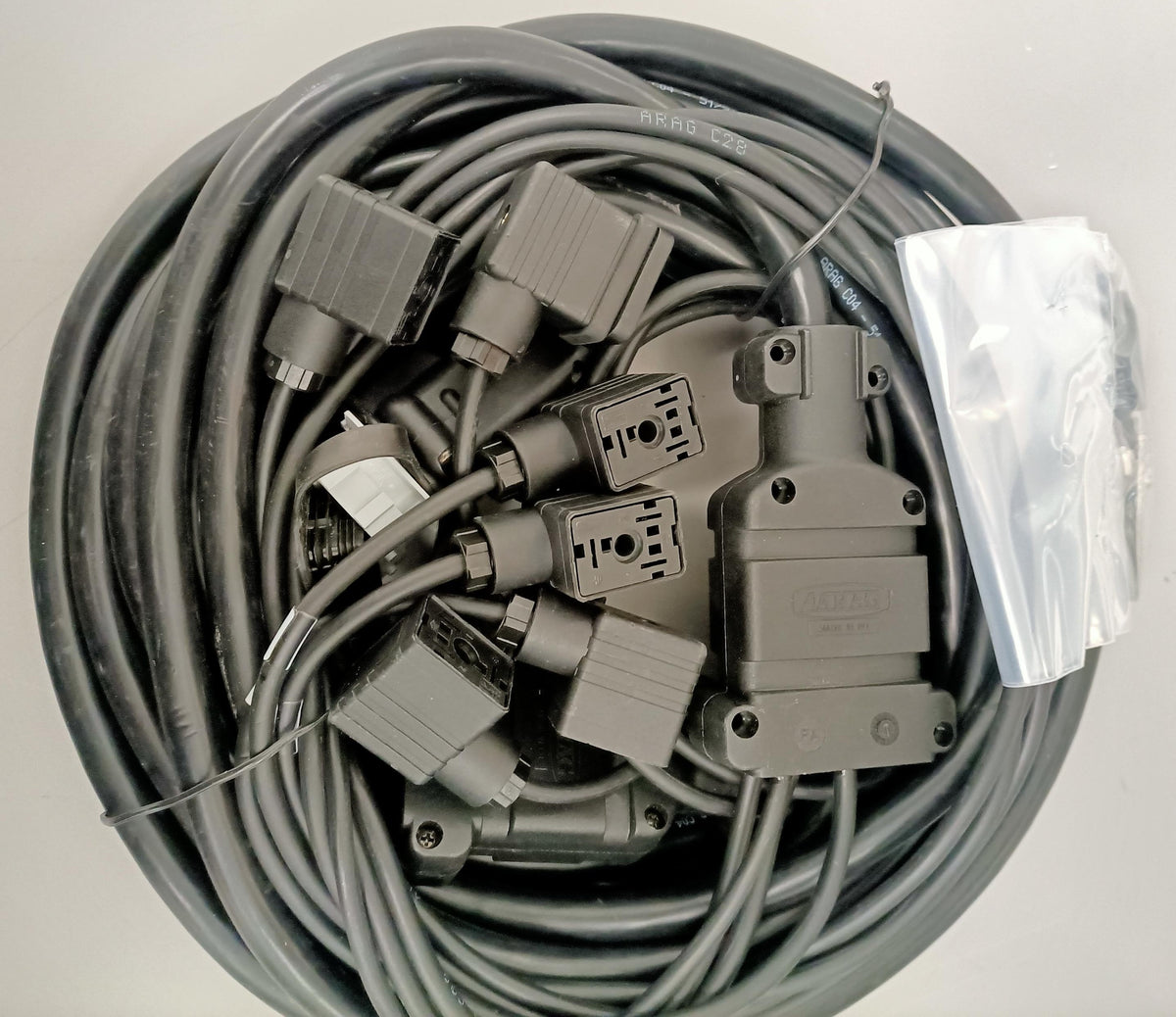 Switch Box End Cable 3 Way Interlink Loom – Interlink Sprayers Online